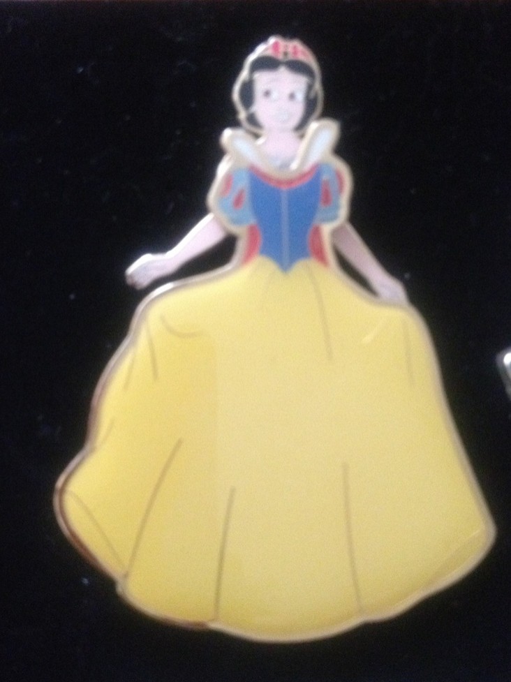 Princess Magnet - Snow White and the Seven Dwarfs | Pin & Pop