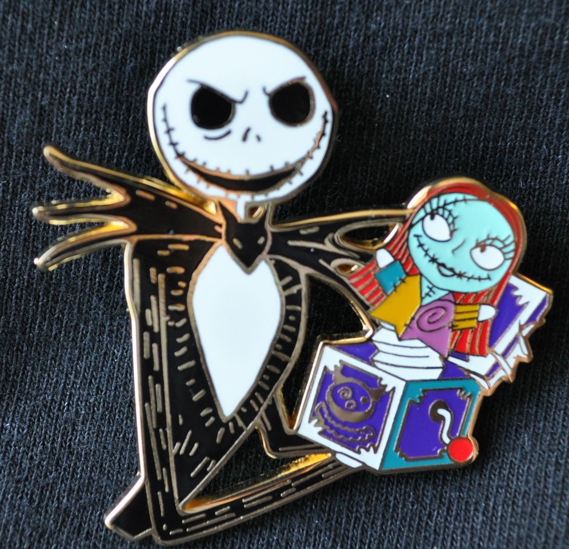 1575 - Jack Skellington with Sally Jack in the Box - Pun Pin - Disney ...