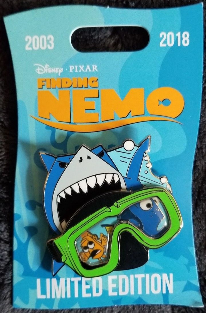 10367 - Dory, Marlin and Bruce - Finding Nemo 15th Anniversary