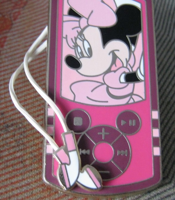 Minnie Mouse - MP3 Player | Pin & Pop