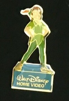 25681 - Peter Pan Standing - Gold Version - Walt Disney Home Video