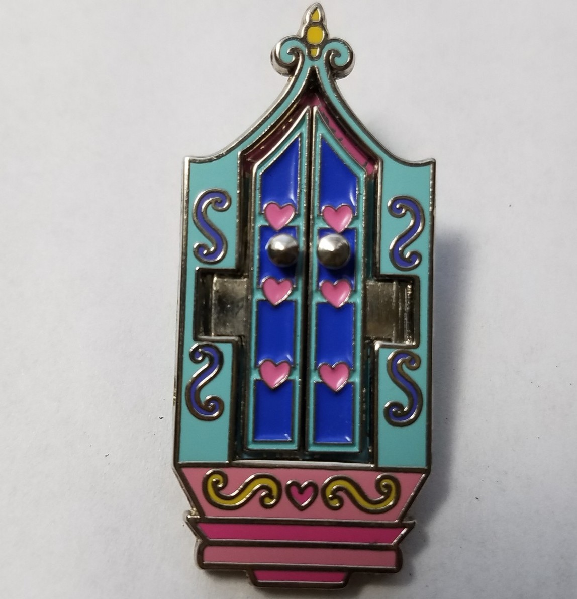 26623 - Cinderella - Princess Hinged Windows