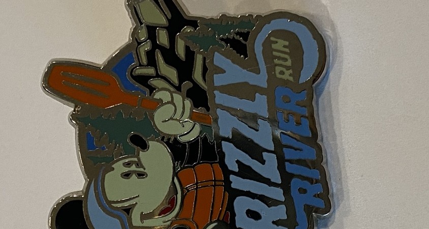 28635 - Grizzly River Run - Mickey Mouse with Oar - Disneyland Resort ...