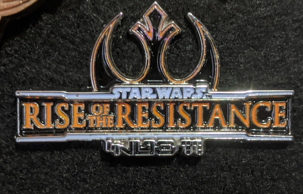 29847 - Star Wars: Rise of the Resistance Club 33 Pin - Rise of the ...