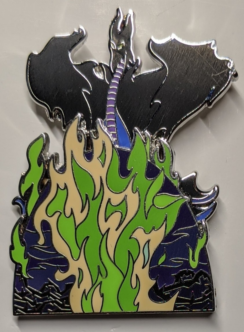 32008 - Maleficent - Villains Vault Transform Box Set - Disneyland ...