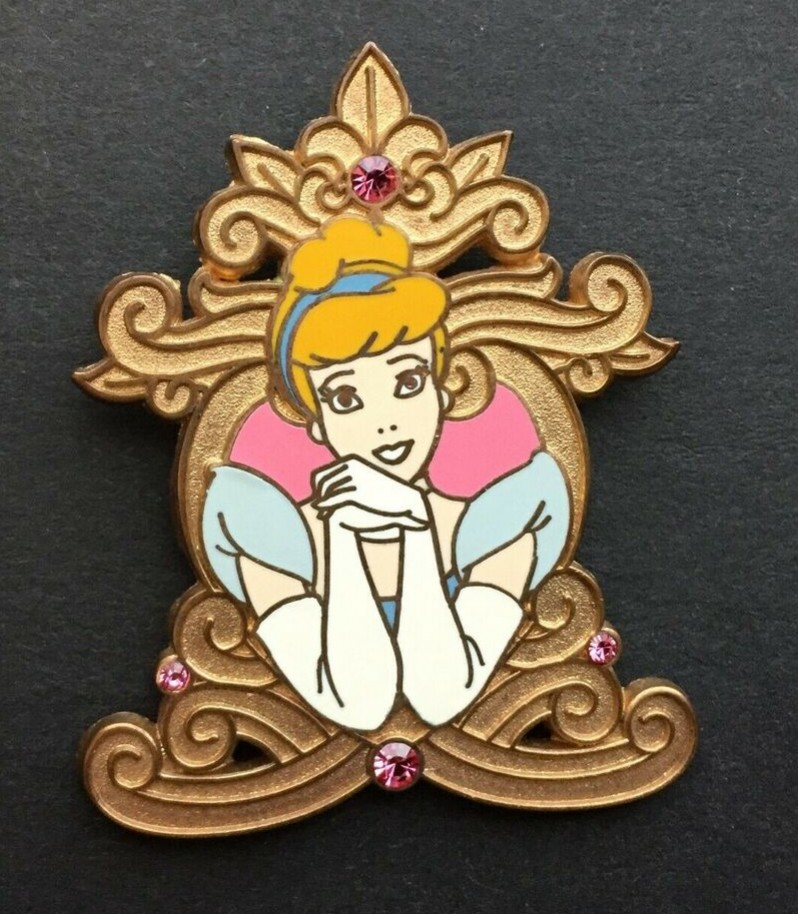 34127 - Cinderella - Princess Pin Trading Booster Collection