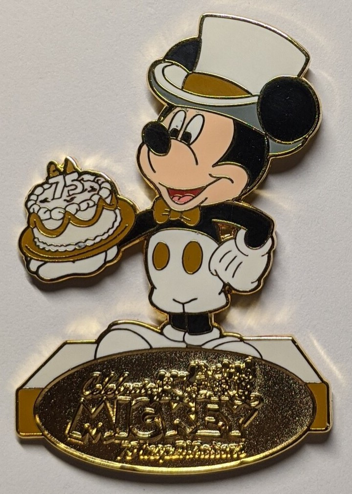 34853 - Mickey Mouse - Sotheby's Statue Auction - Tuxedo by Lenox - 75 ...