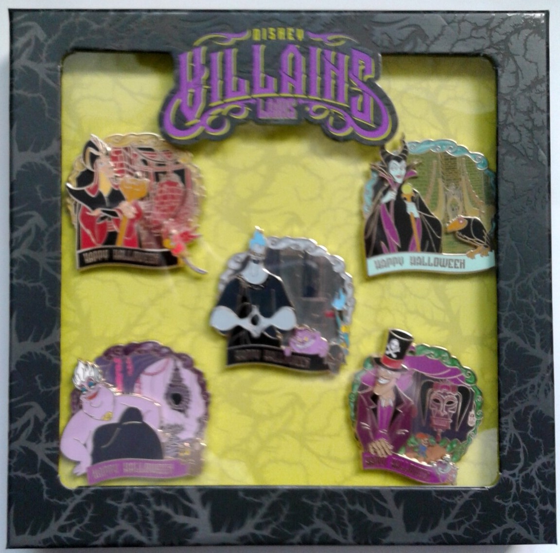 36811 - Boxed Set - Full Set - Happy Halloween 2020 - Disney Villains ...