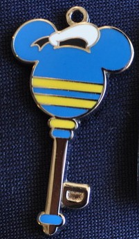 Key Collection Disney Trading Pin Series | Pin & Pop