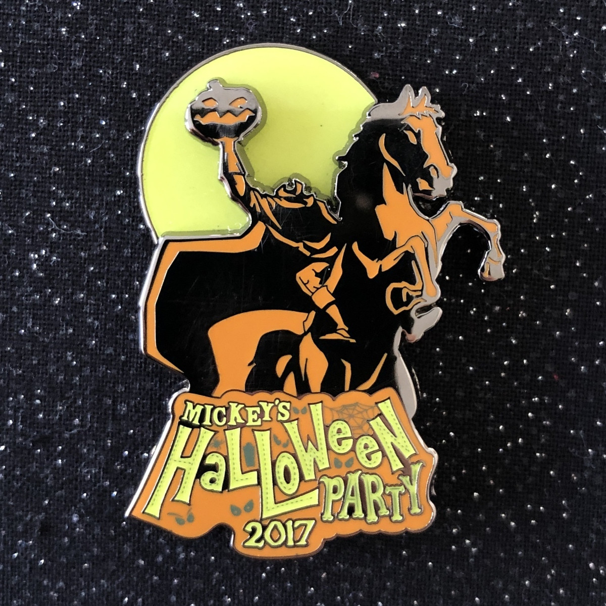 40303 - Headless Horseman - Mickey's Halloween Party - Disneyland ...