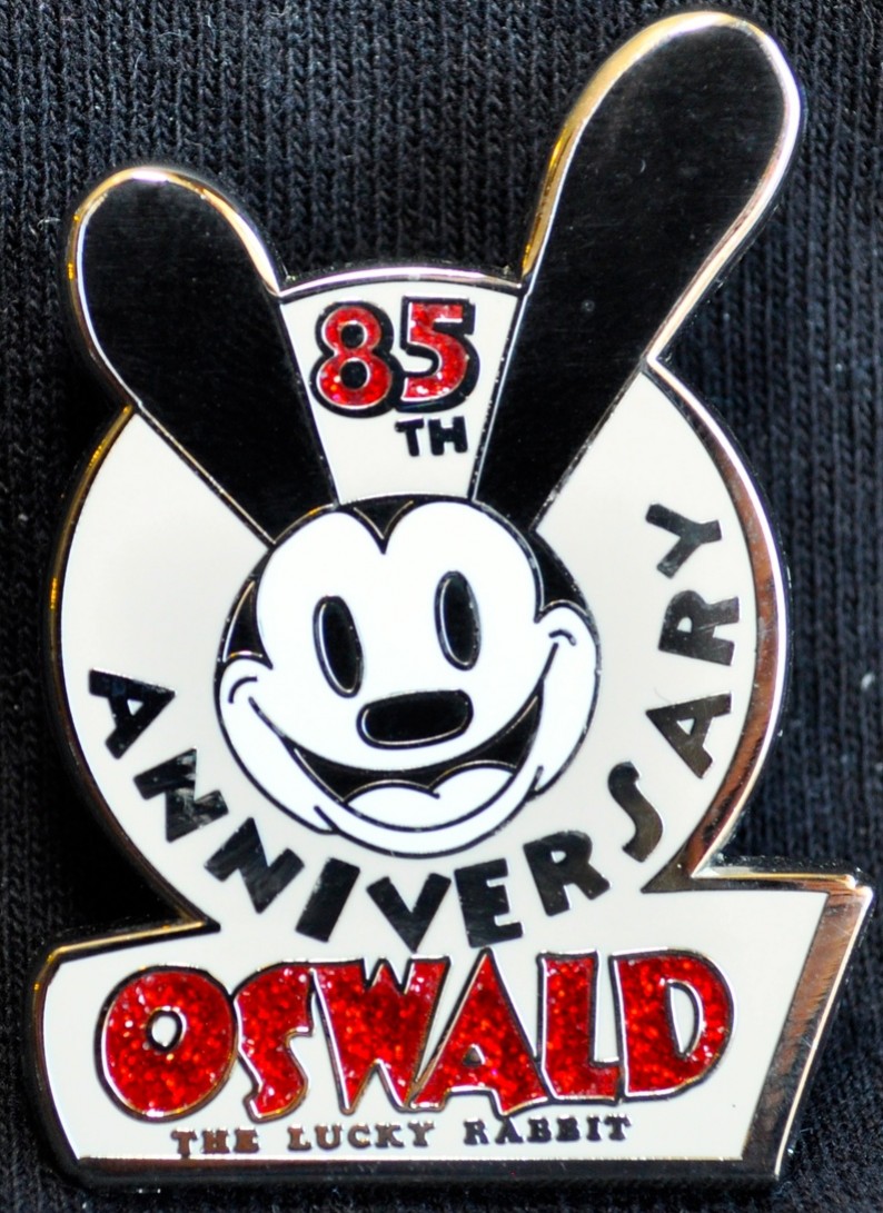 2536 - Oswald Cast Exclusive - Oswald the Lucky Rabbit 85th Anniversary