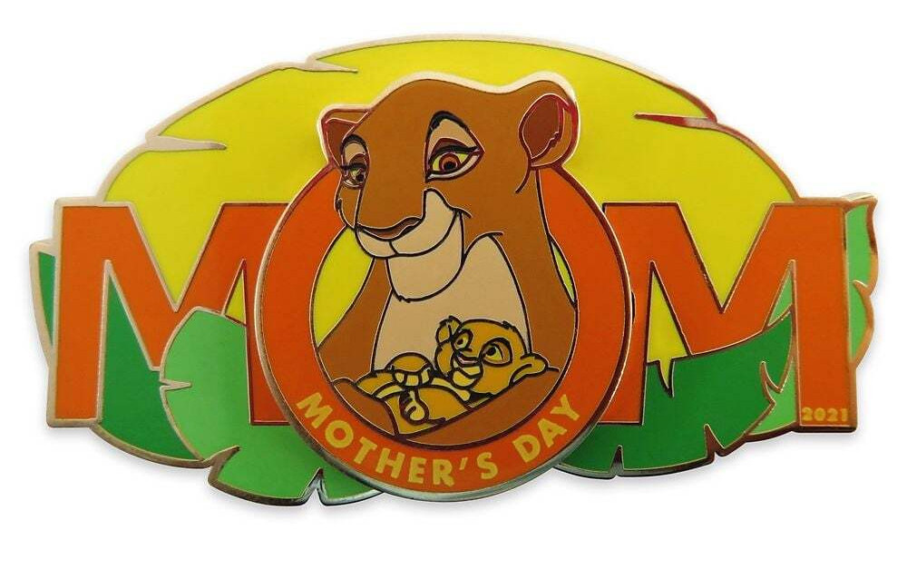 41752 - 2021 - Sarabi and Simba with MOM - Mother's Day