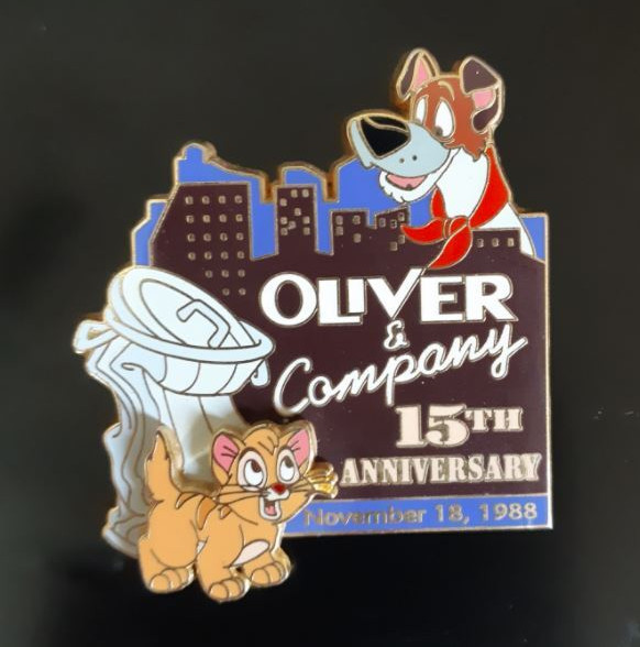43642 - Oliver and Dodger City Skyline - Oliver and Company 15th ...