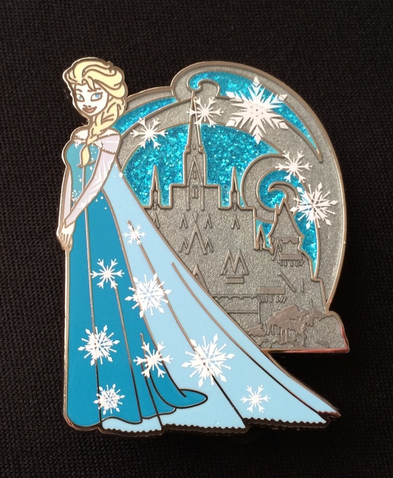 6242 - Elsa Arendelle Castle - Frozen Premiere - Disney Studio Store ...