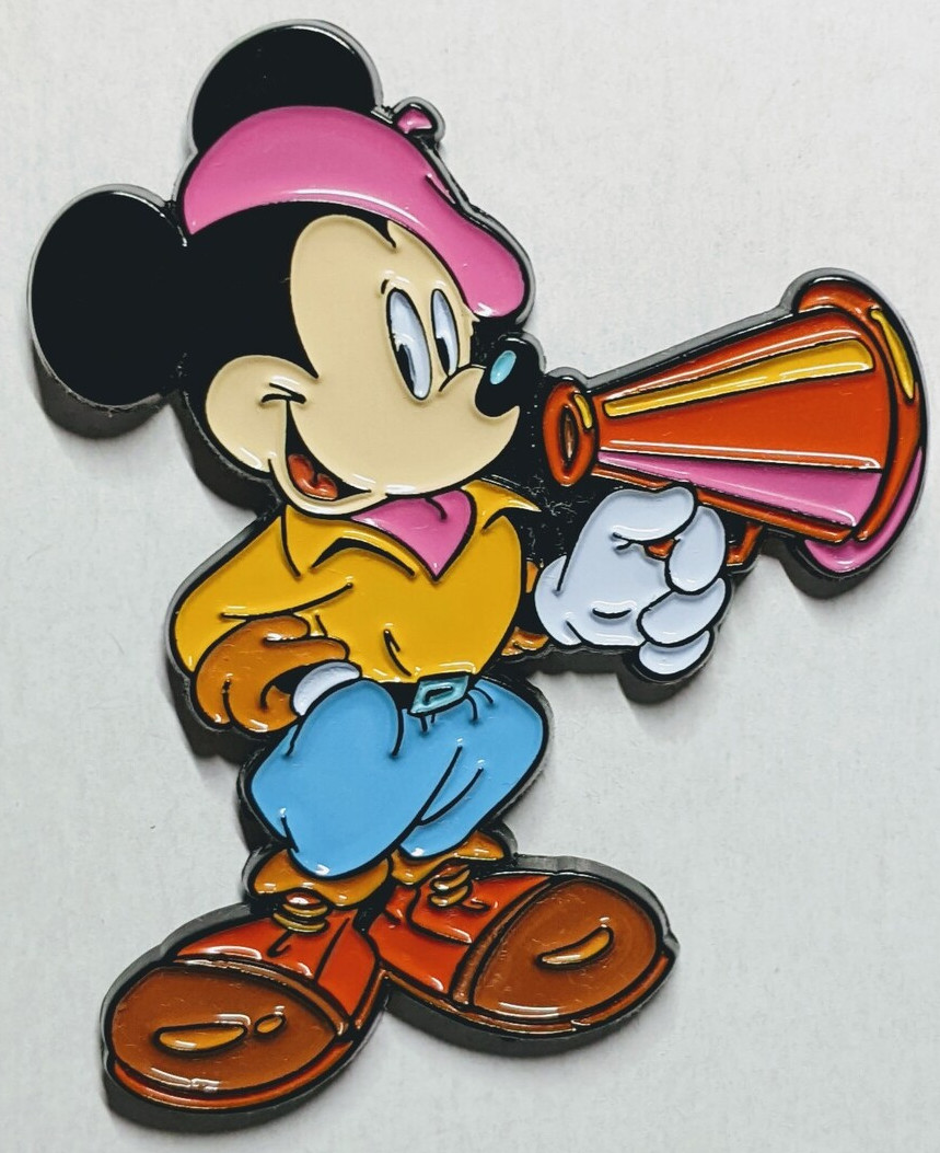 46930 - Director Mickey from Disney's Hollywood Studios - D23 Exclusive ...