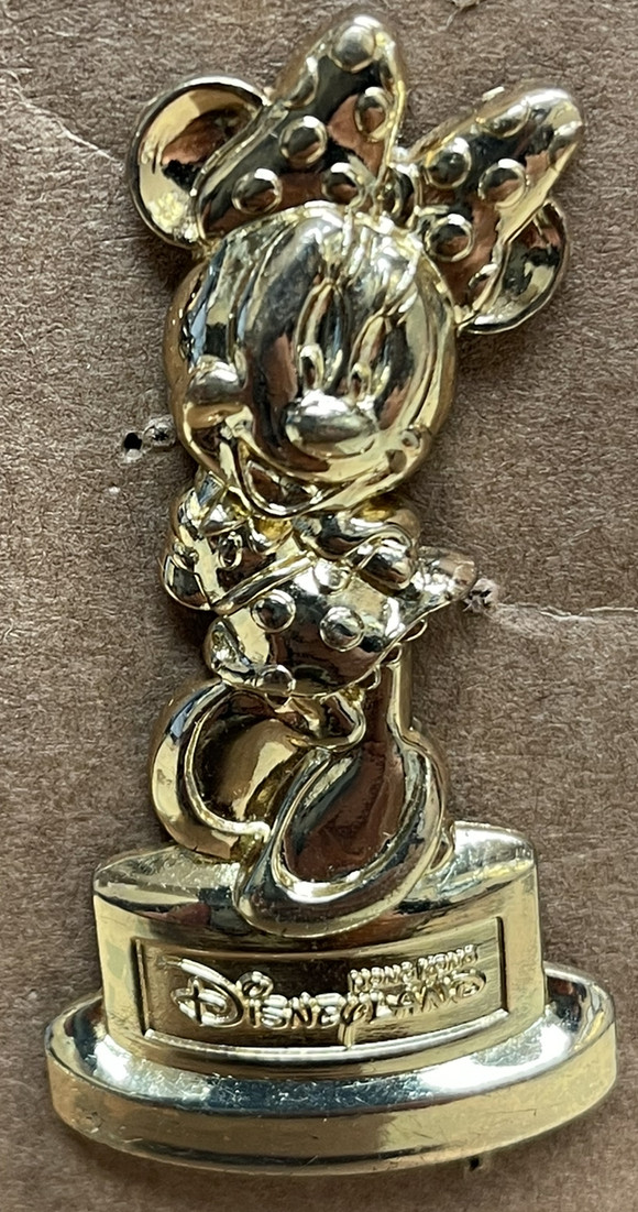 49166 - Golden Minnie Statue - Golden Statue - Hong Kong Disneyland ...