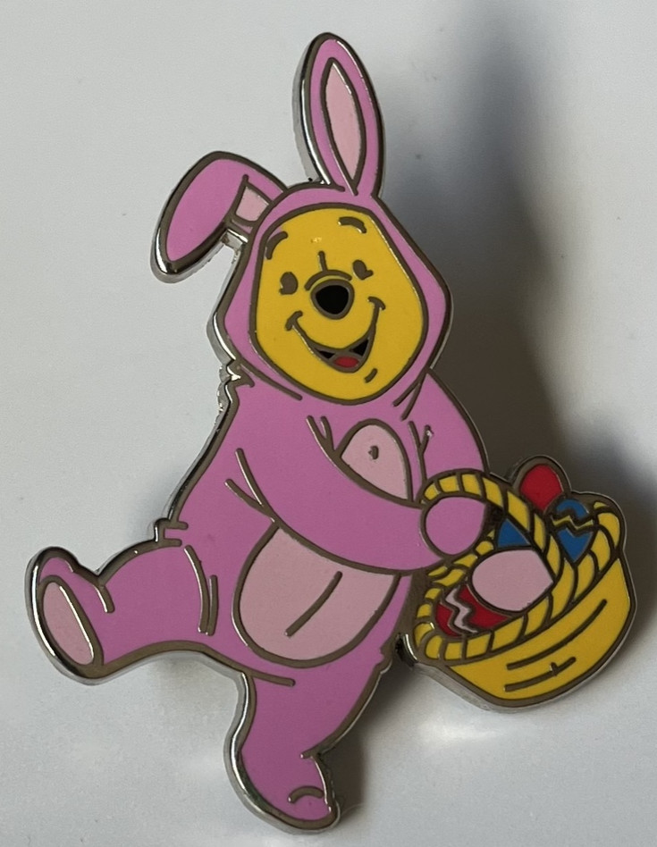 54125 - Winnie the Pooh as the Easter bunny - Easter 2019 - Disneyland ...