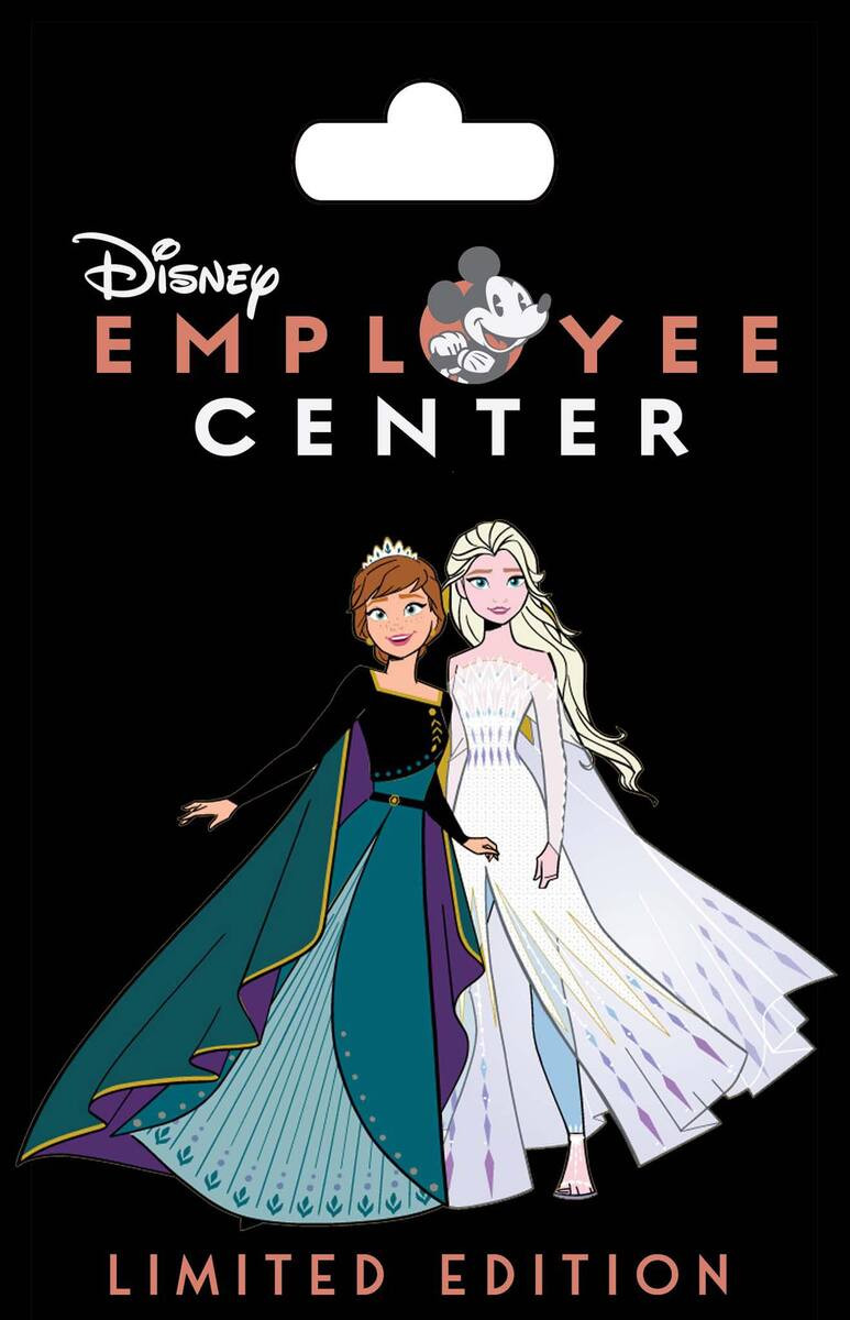 69766 - Frozen 2 Finale Outfits - Anna & Elsa - 10 Years of Frozen ...