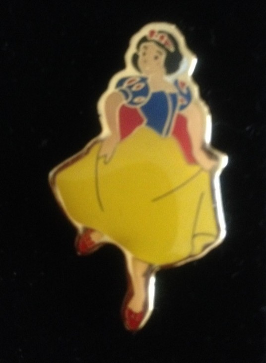 Snow White - Snow White and the Seven Dwarfs - 8 pin set | Pin & Pop