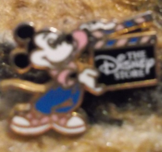 18826 - Mickey Mouse with clapboard - Disney Store - Disney Store UK ...